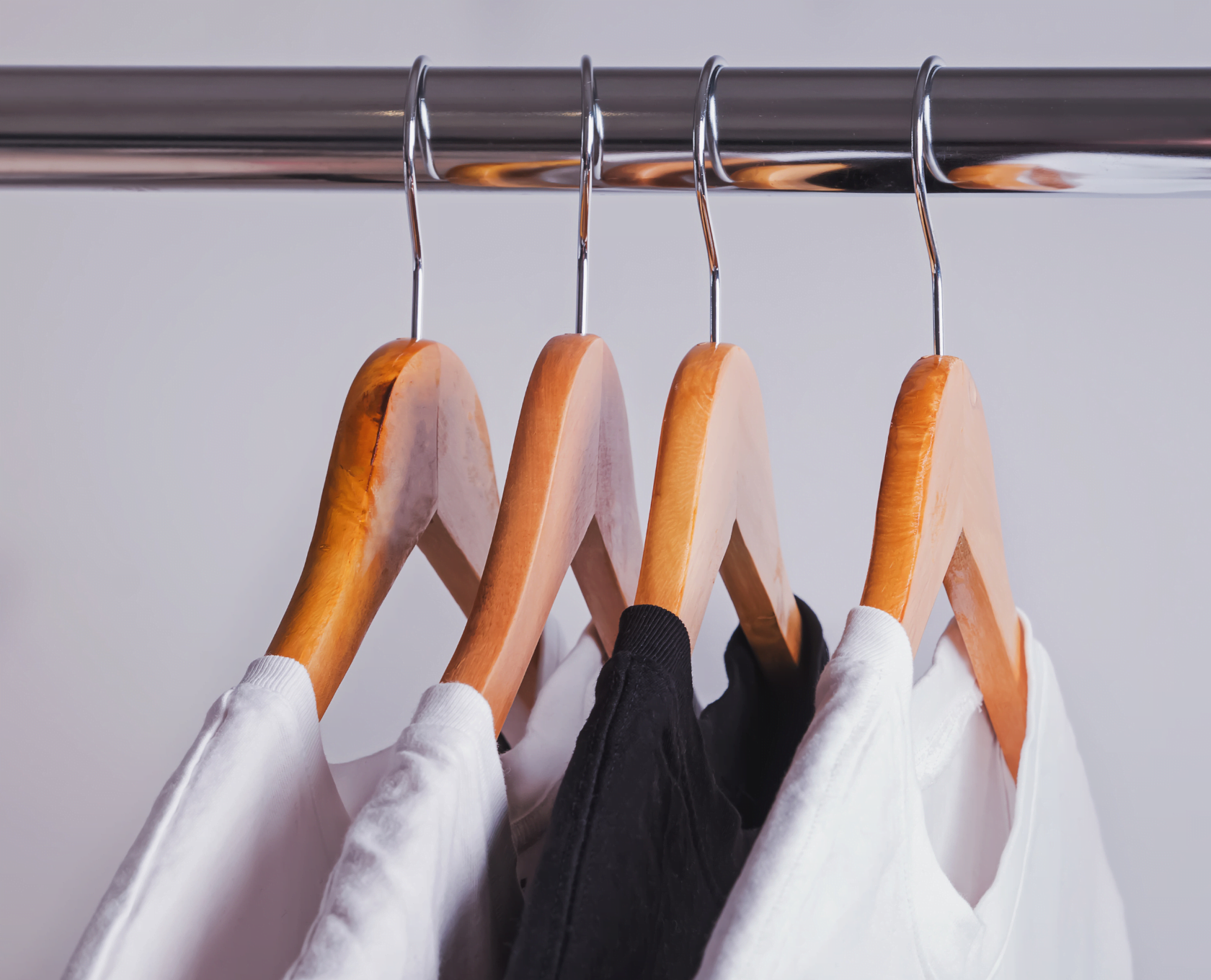 Should You Hang or Fold T-shirts? Here’s The Answer.